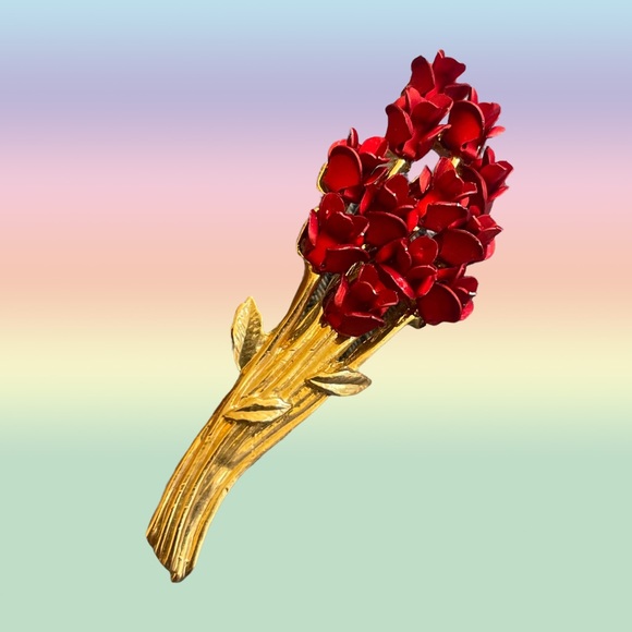 Danbury Mint | Jewelry | Vintge Dm 97 Rose Bouquet Brooch | Poshmark